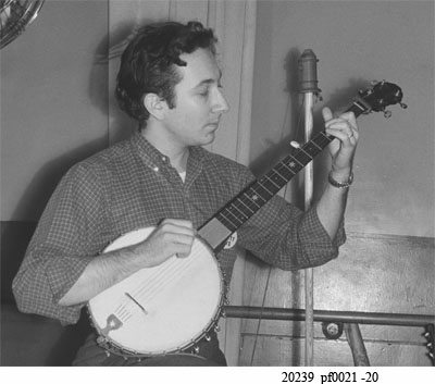 Village Folks to identify